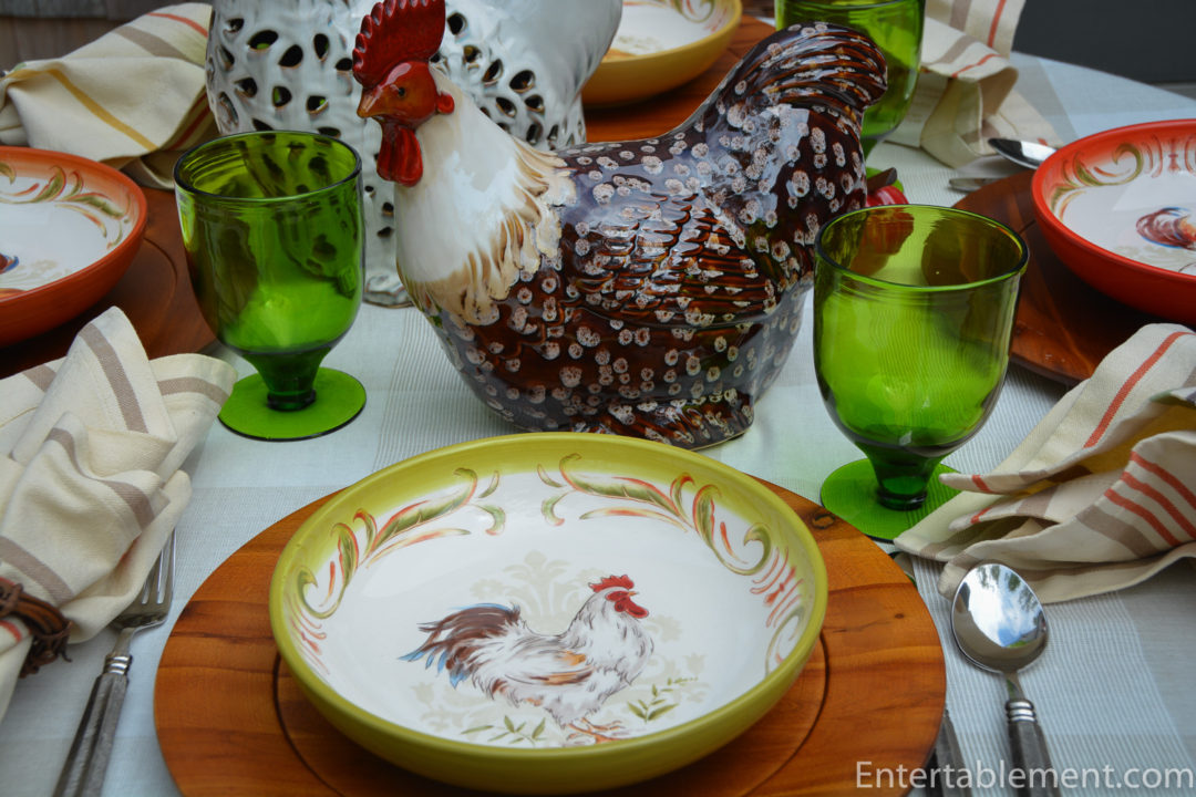 A Farmhouse Table with Sunset Rooster Dinner Bowls | Entertablement