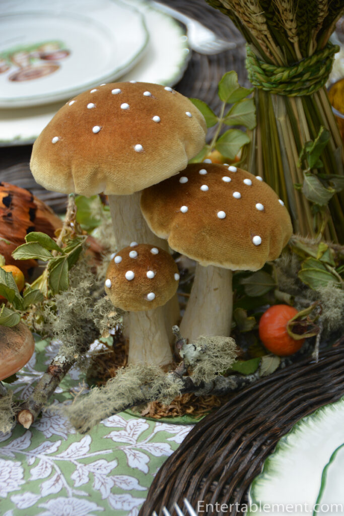 A Forest Foraging Table - Entertablement