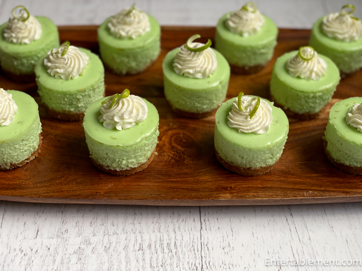 Mini Lime Cheesecakes - Entertablement